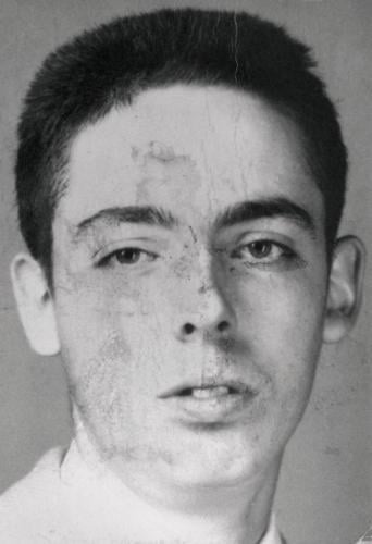 thomas pynchon author
