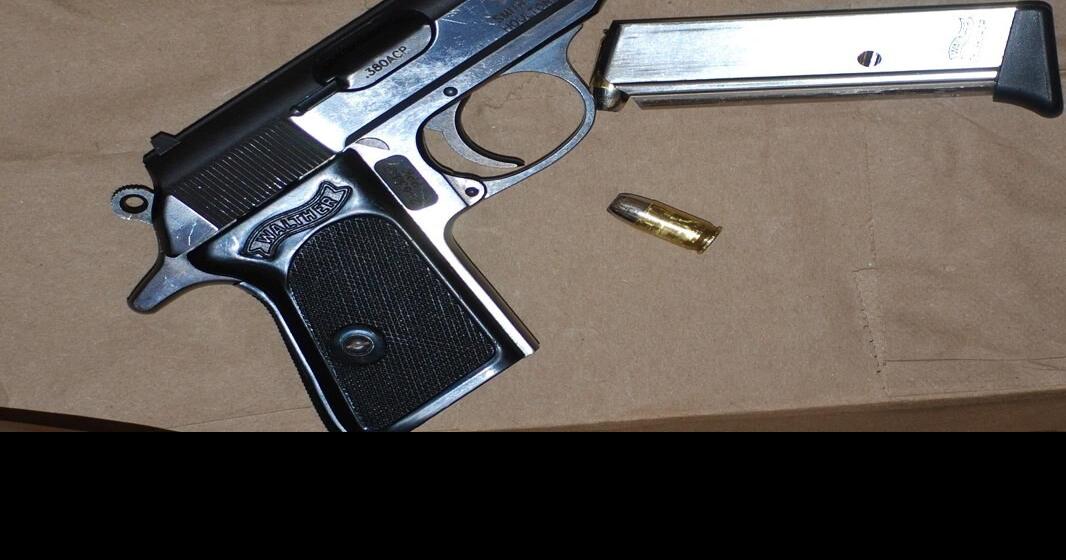 Toronto shooting: What we know about owning a handgun in Canada