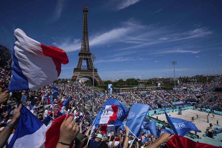 PHOTO COLLECTION: Paris Olympics Fans