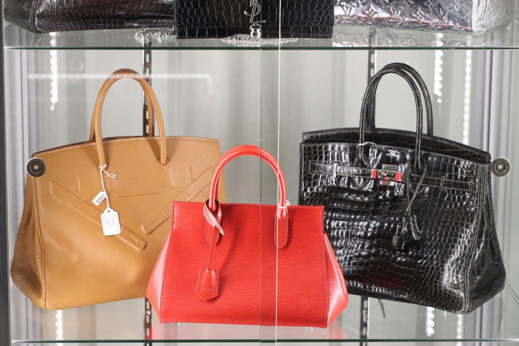 ‘Cashman’ Russell Oliver returns to retail roots with new Yonge St. store