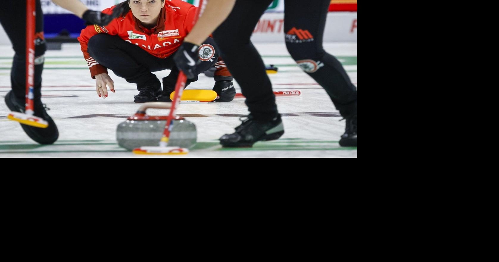 Canada's Einarson reaches semifinals at women's world curling championship