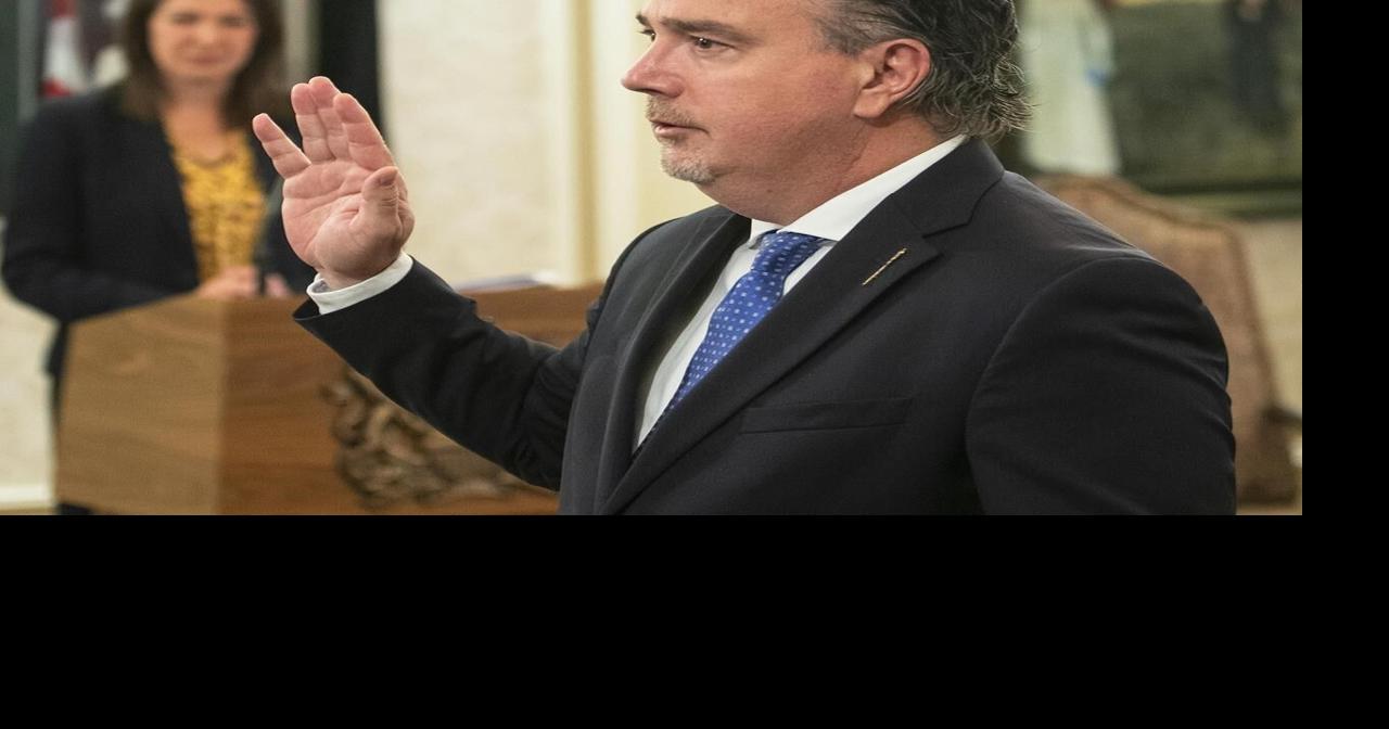 Alberta distillery to stop making 4-litre vodka jugs after minister ...