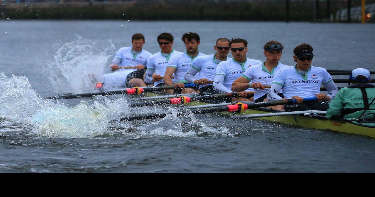 Oxford wins Boat Race after clash slows Cambridge