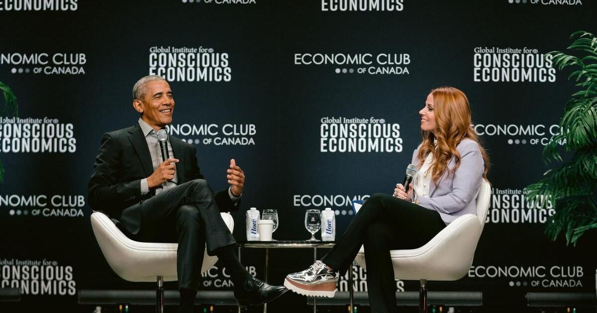 Barack Obama addresses 6,000 young people in Toronto, congratulates ...