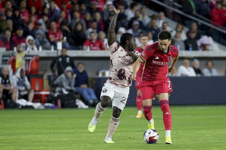 Chara sparks Timbers to 2-1 victory over St Louis