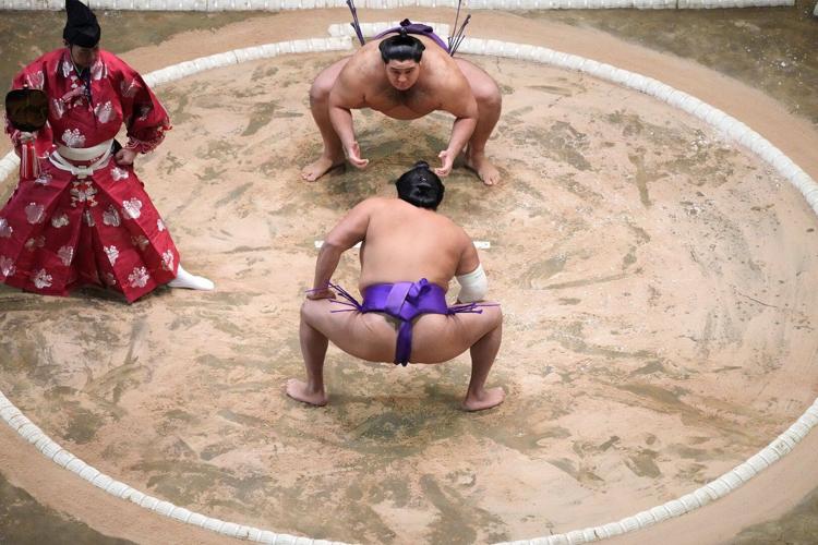 Photos show Sumo wrestlers bringing 1,500 years of tradition to London ...