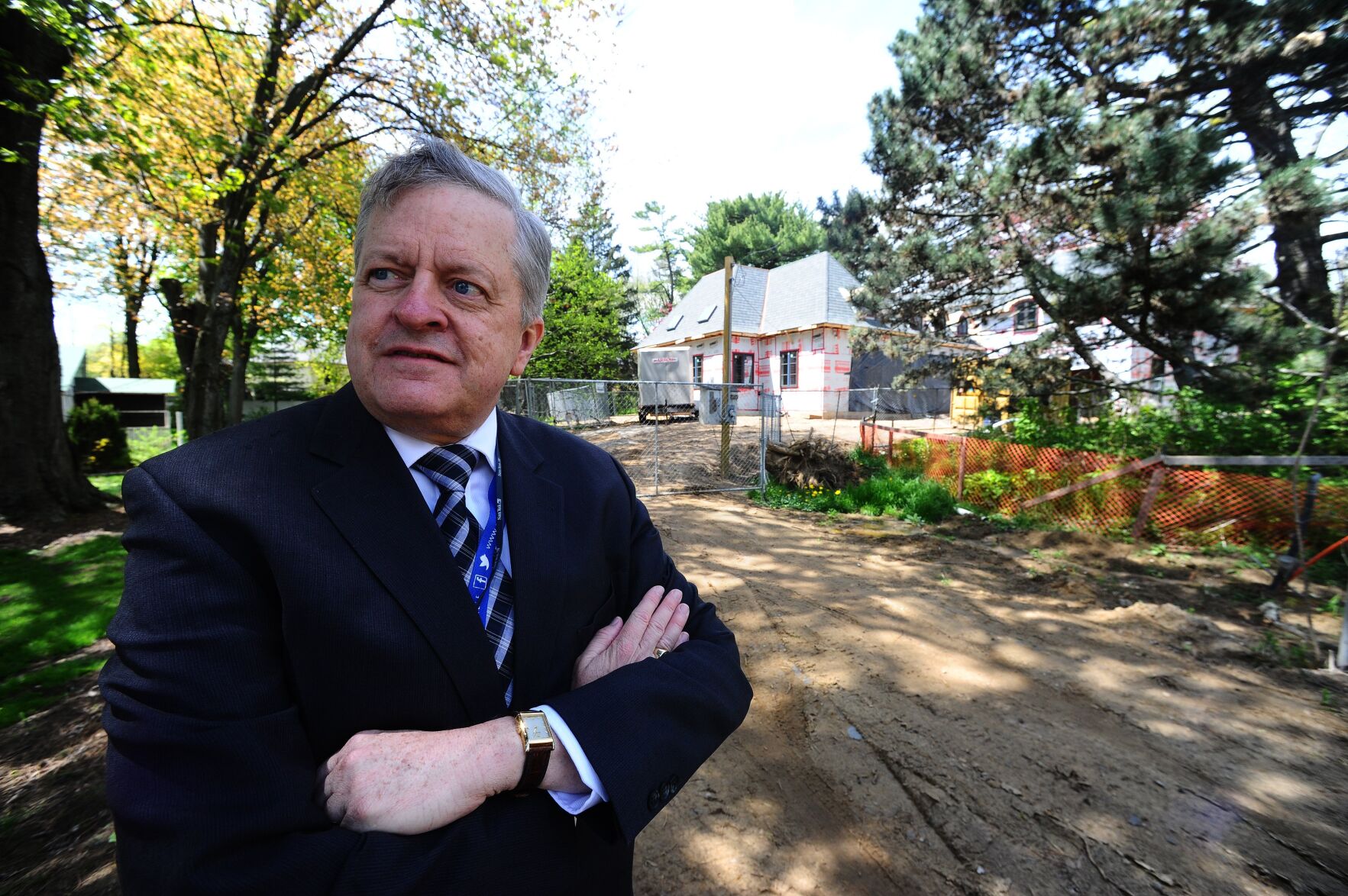 Ontario pitches MZOs to OK controversial Oakville towers