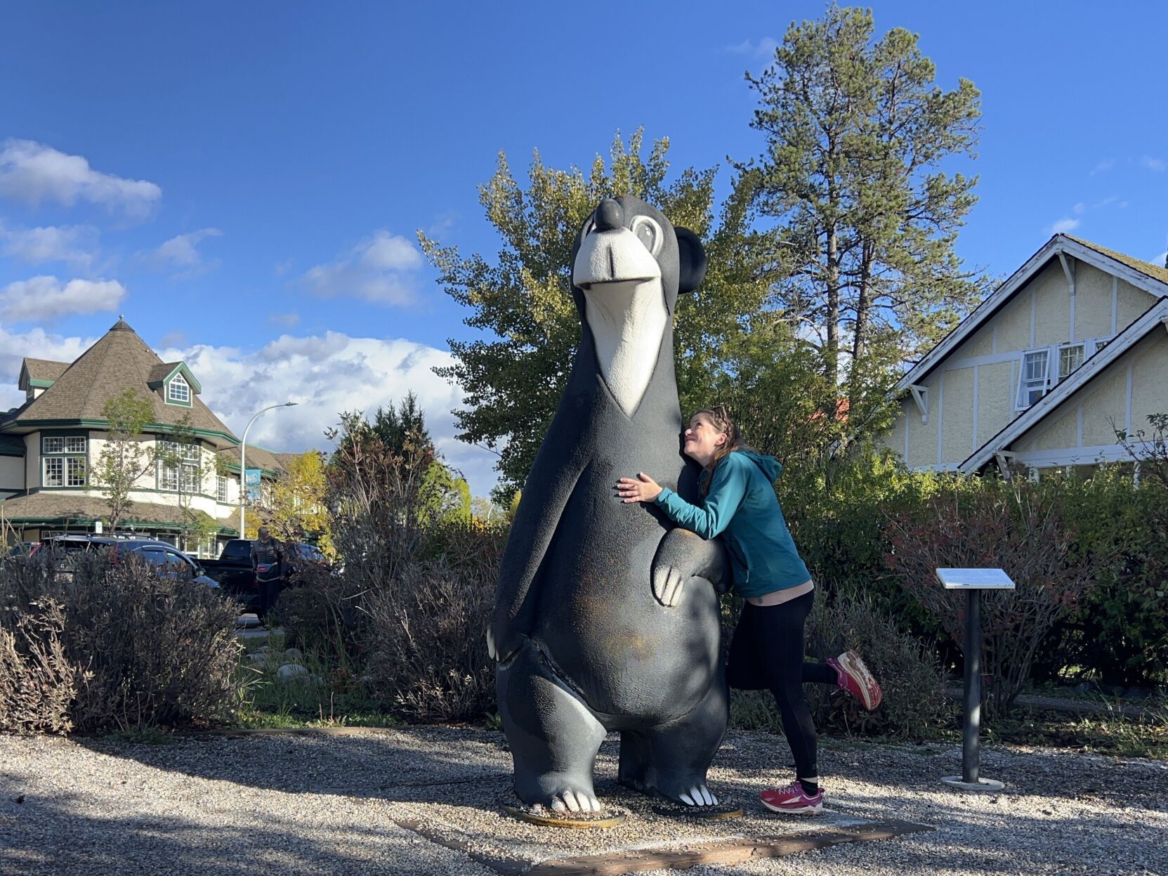 Is Jasper National Park welcoming tourists again?