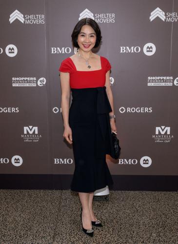 Anti-violence event raises more than $900,000