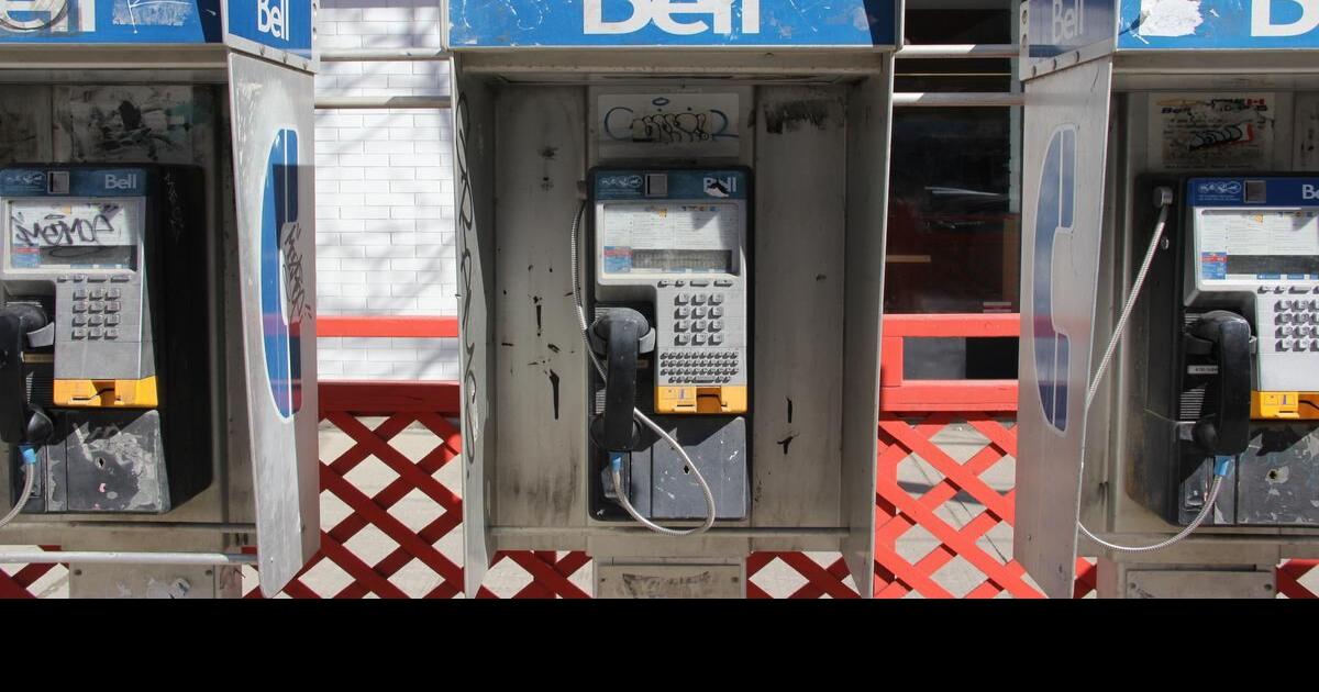 Bell Aliant doubling pay phone prices in Atlantic Canada