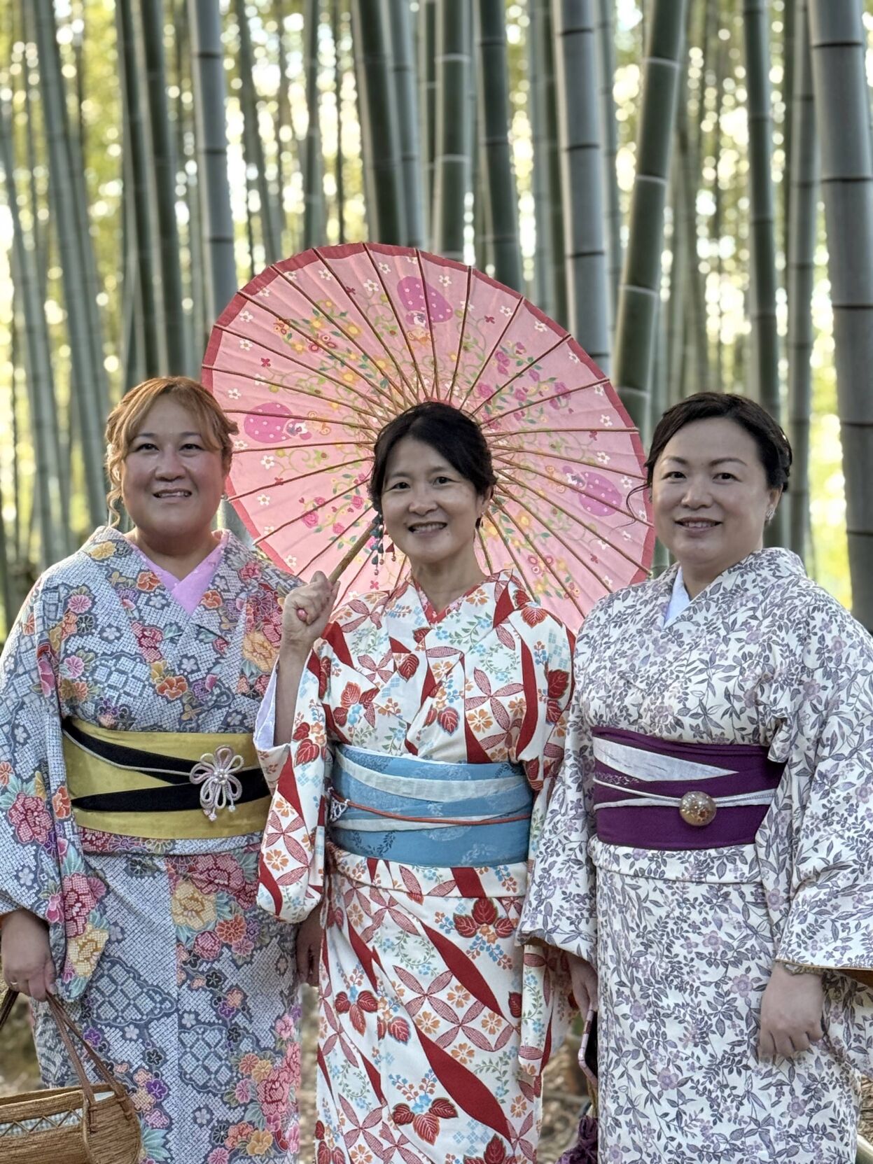 In Japan, in Osaka and Kyoto, we girls have a wonderful trip