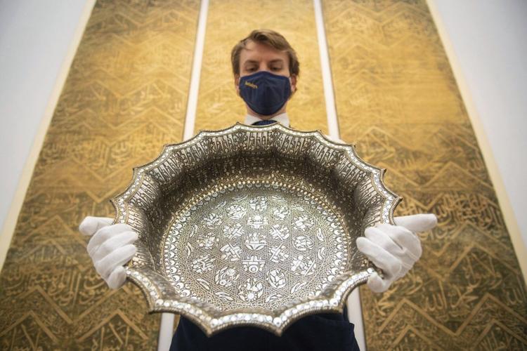 How many Americans believe in astrology and rely on fortunetelling? A ...