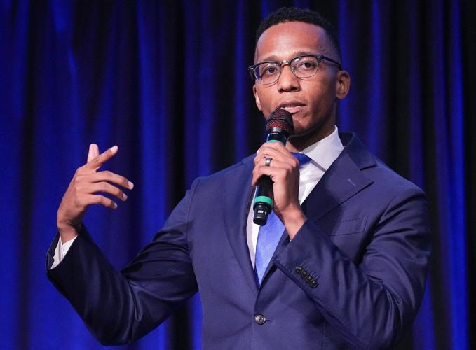 Texas Democrats Menefee and Edwards advance to runoff for vacant US ...