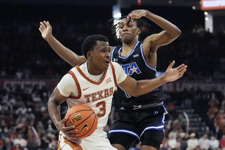Abmas leads No. 20 Texas past UT Arlington 79-62, passes Redick on the NCAA career scoring list