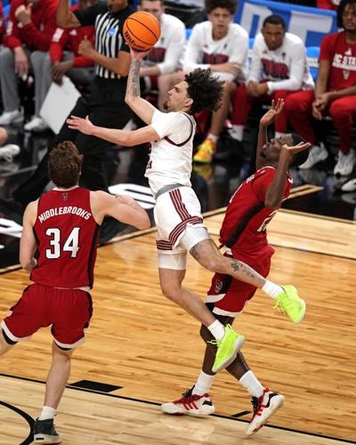 Ben Middlebrooks scores career-high 21 points, N.C. State stays hot in ...