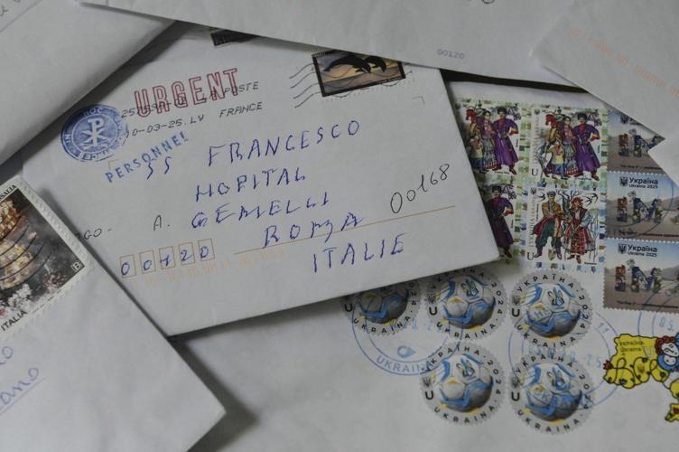 Italian postal service sees surge in mail for Pope Francis, much sent ...
