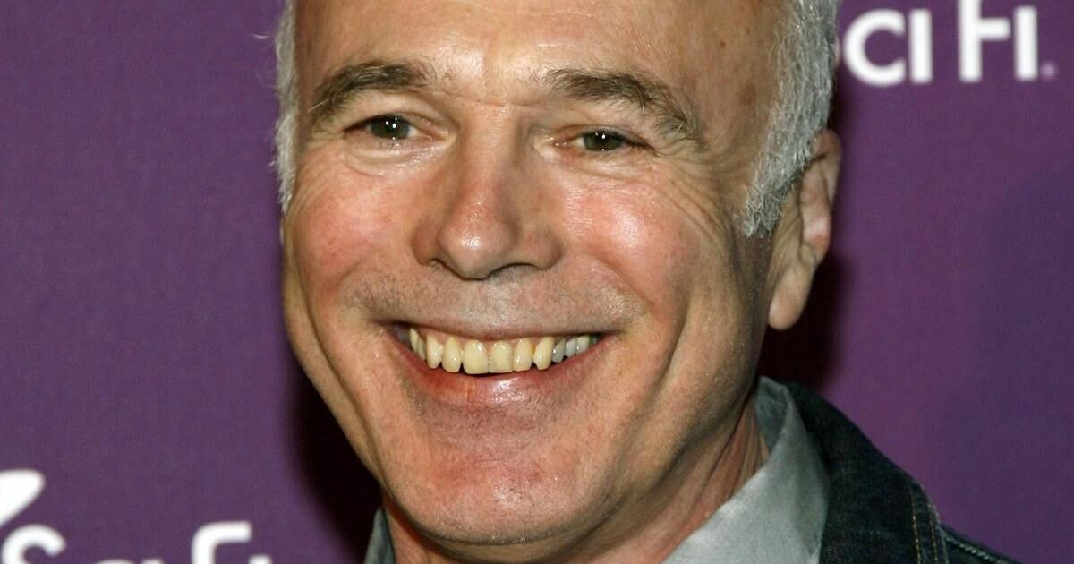 ‘Battlestar Galactica’ star Michael Hogan gets help from fans after ...