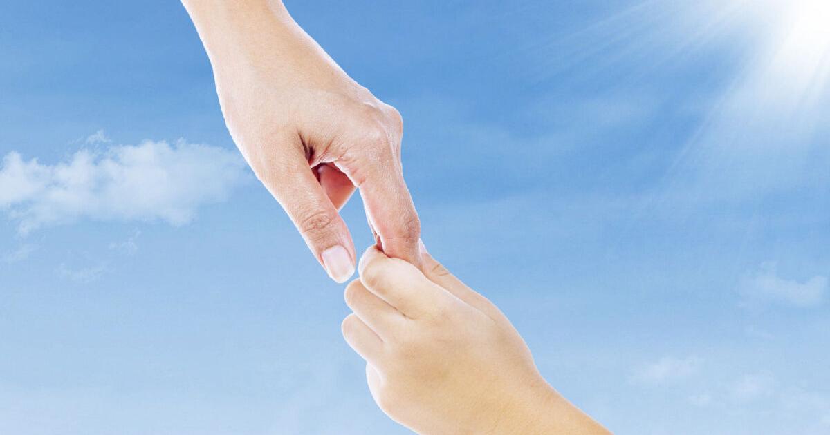 Ellie: Brother wouldn’t host Christmas, but being bitter won’t help