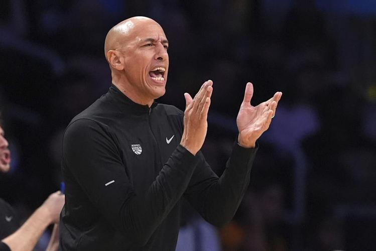Anthony Davis, Lakers spoil interim coach Doug Christie's Kings debut ...