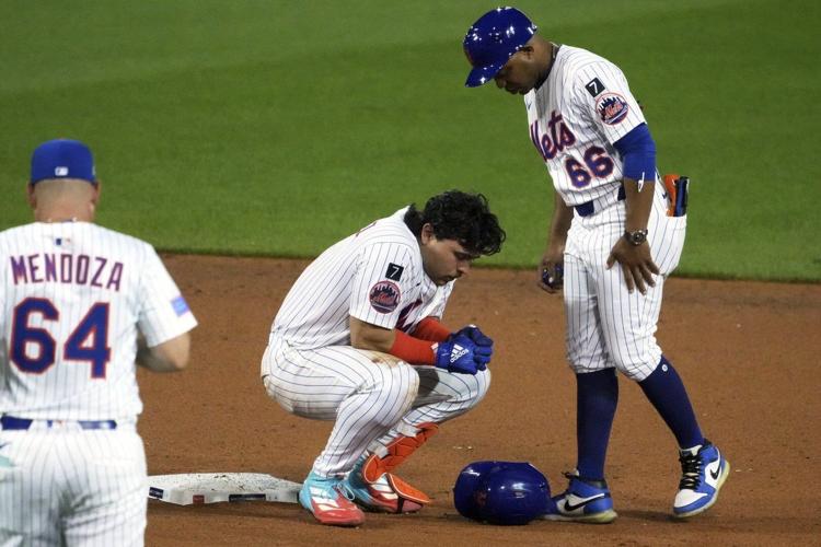 Mets catcher Francisco Alvarez needs surgery for thumb injury but will ...