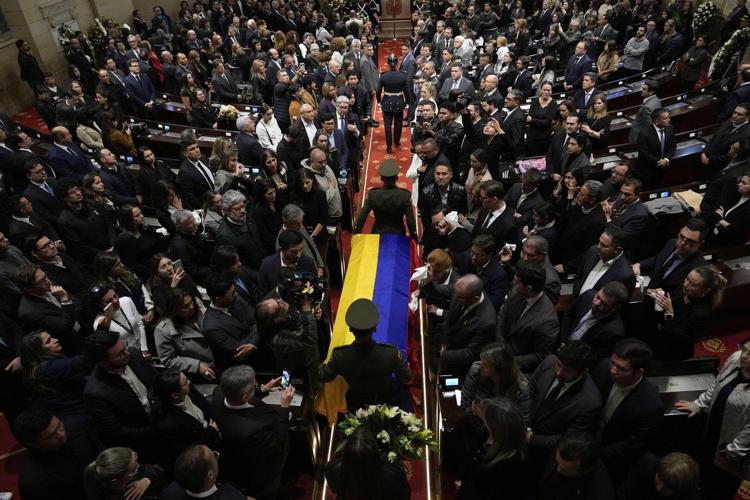 Photos of mourning for Colombian Sen. Miguel Uribe, who died 2 months ...