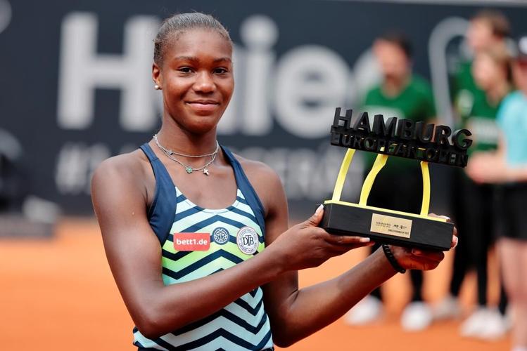 Rus defeats German teenager Noha Akugue in Hamburg European Open final for 1st WTA title