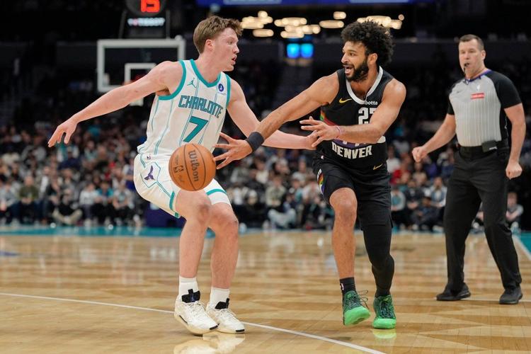 Murray scores 34 points as Nuggets beat Hornets 115-106