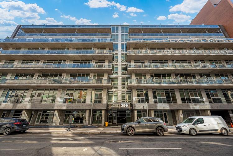Toronto Home of the Week is hip midtown condo for singleton