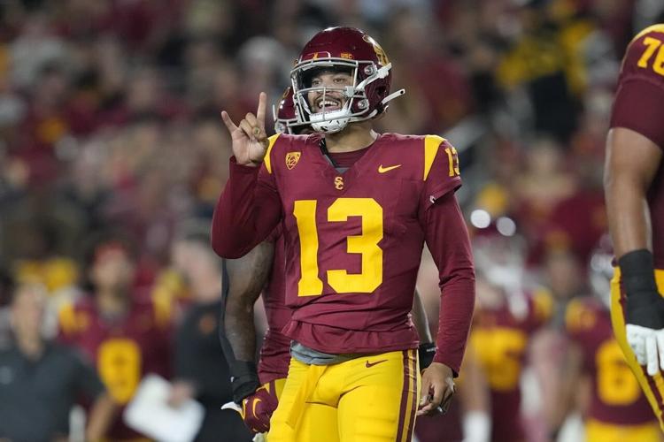 Caleb Williams propels No. 6 USC to a 49-point first half in a 56-10 ...