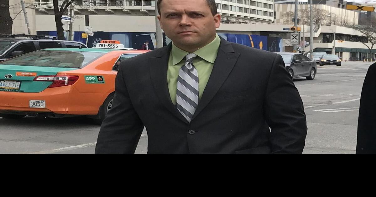 Hamilton cop in corruption trial testifies drug dealers are lying, he ...