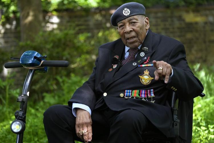 Remembering D-Day, RAF veteran Gilbert Clarke recalls the thrill of ...