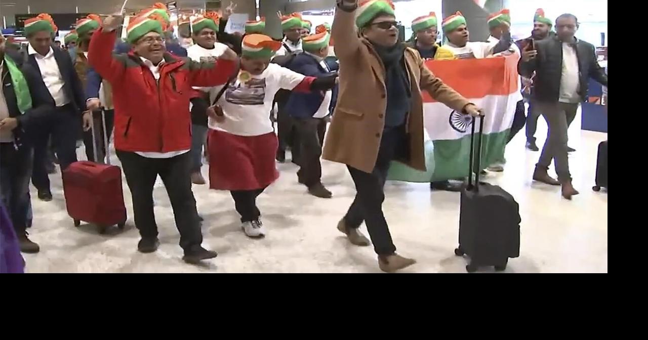 Indian Prime Minister Narendra Modi cheered by 20,000 fans at Sydney ...