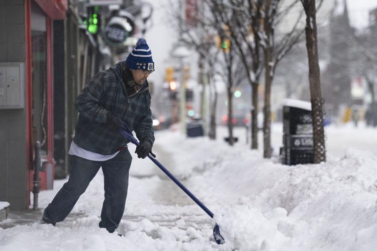 Toronto winter storm: Clean up after the storm