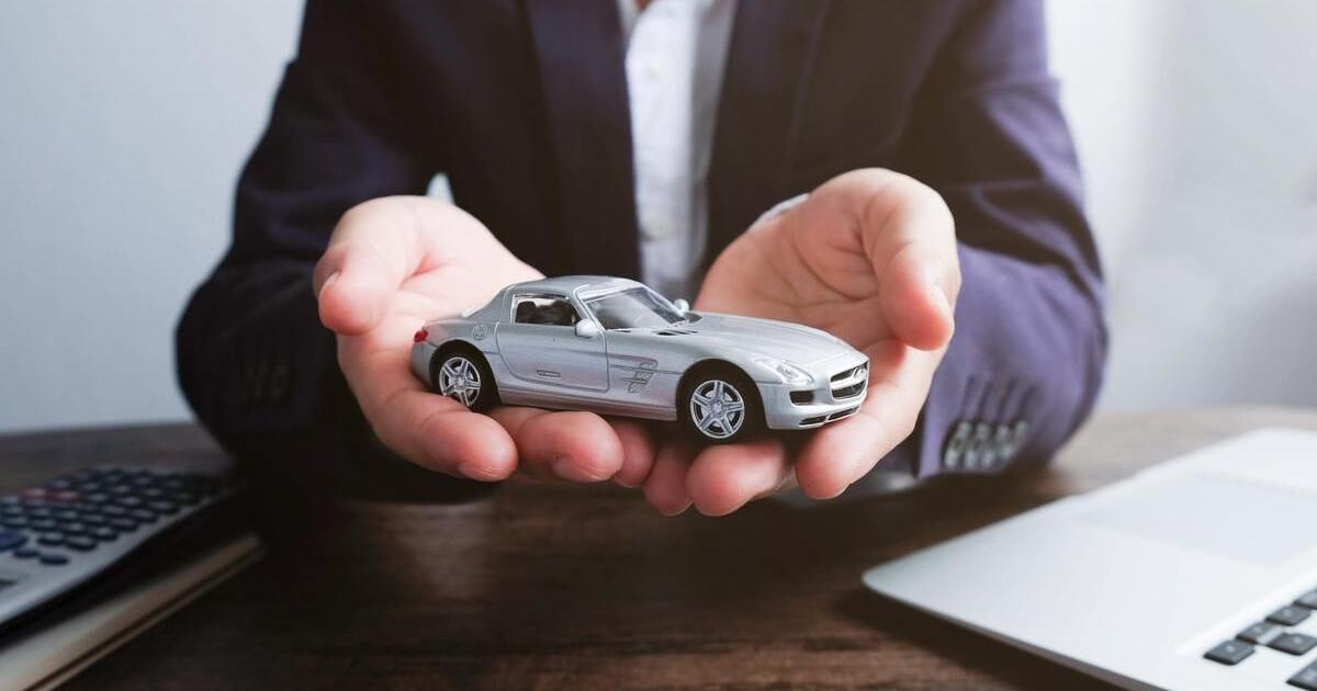 Shining the spotlight on the dealership controller