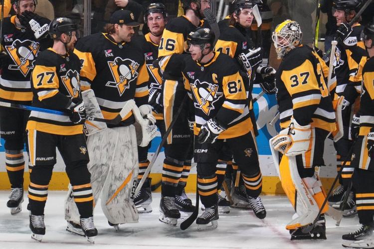 Sidney Crosby breaks Penguins scoring record previously held by Mario ...