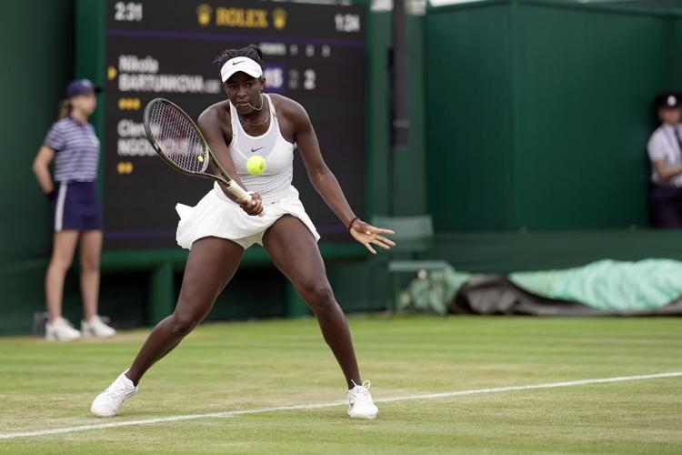 Clervie Ngounoue of the U.S. and Henry Searle of Britain win the junior ...