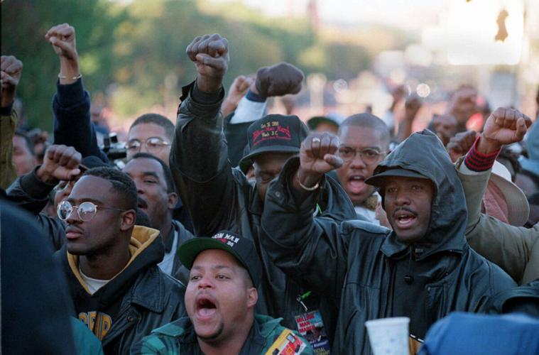 Thousands of African-Americans gather for Million Man March anniversary
