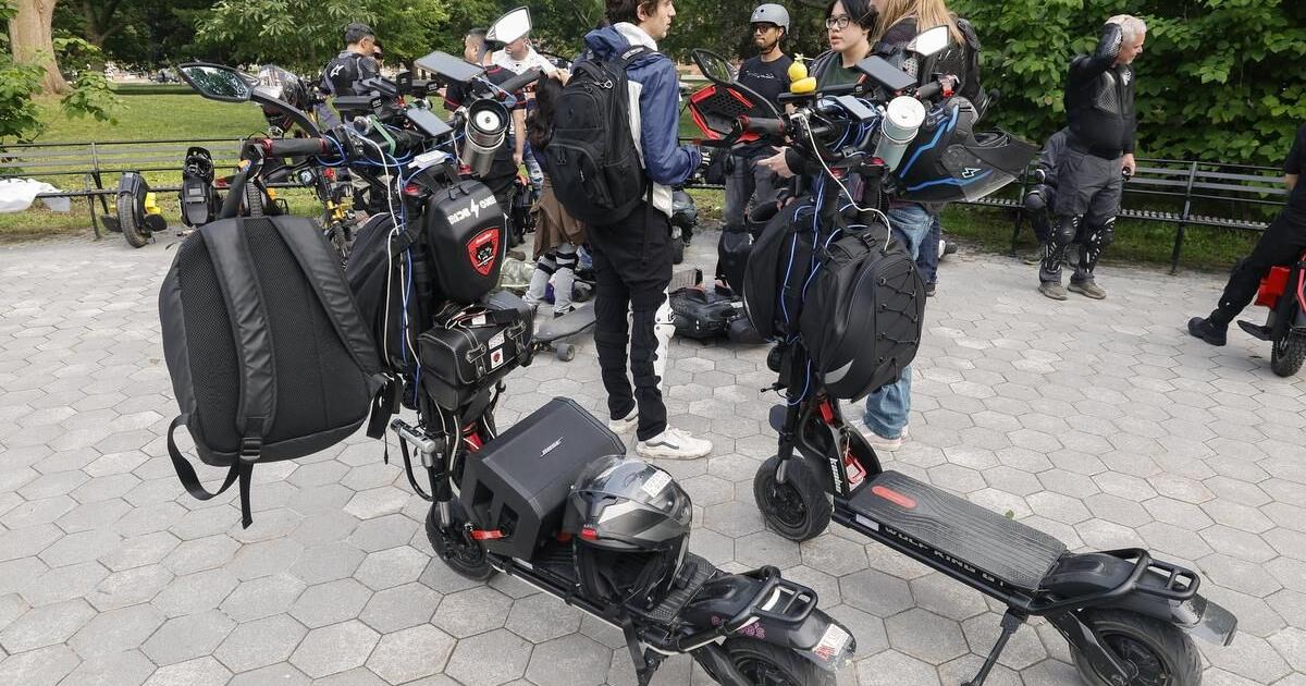 Electric vehicles, PEVs, are picking up speed