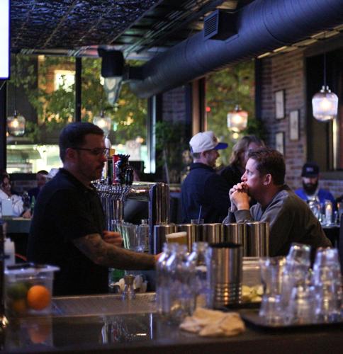 12 sports bars in Toronto for watching the Blue Jays game