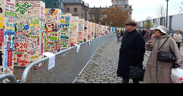 Fall of Berlin Wall was point of no return: Harper