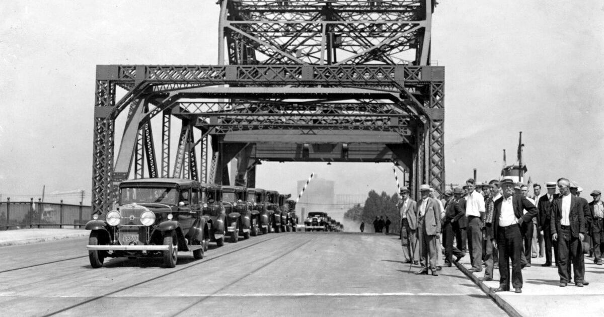 Cherry St. bridge designed by Golden Gate engineer