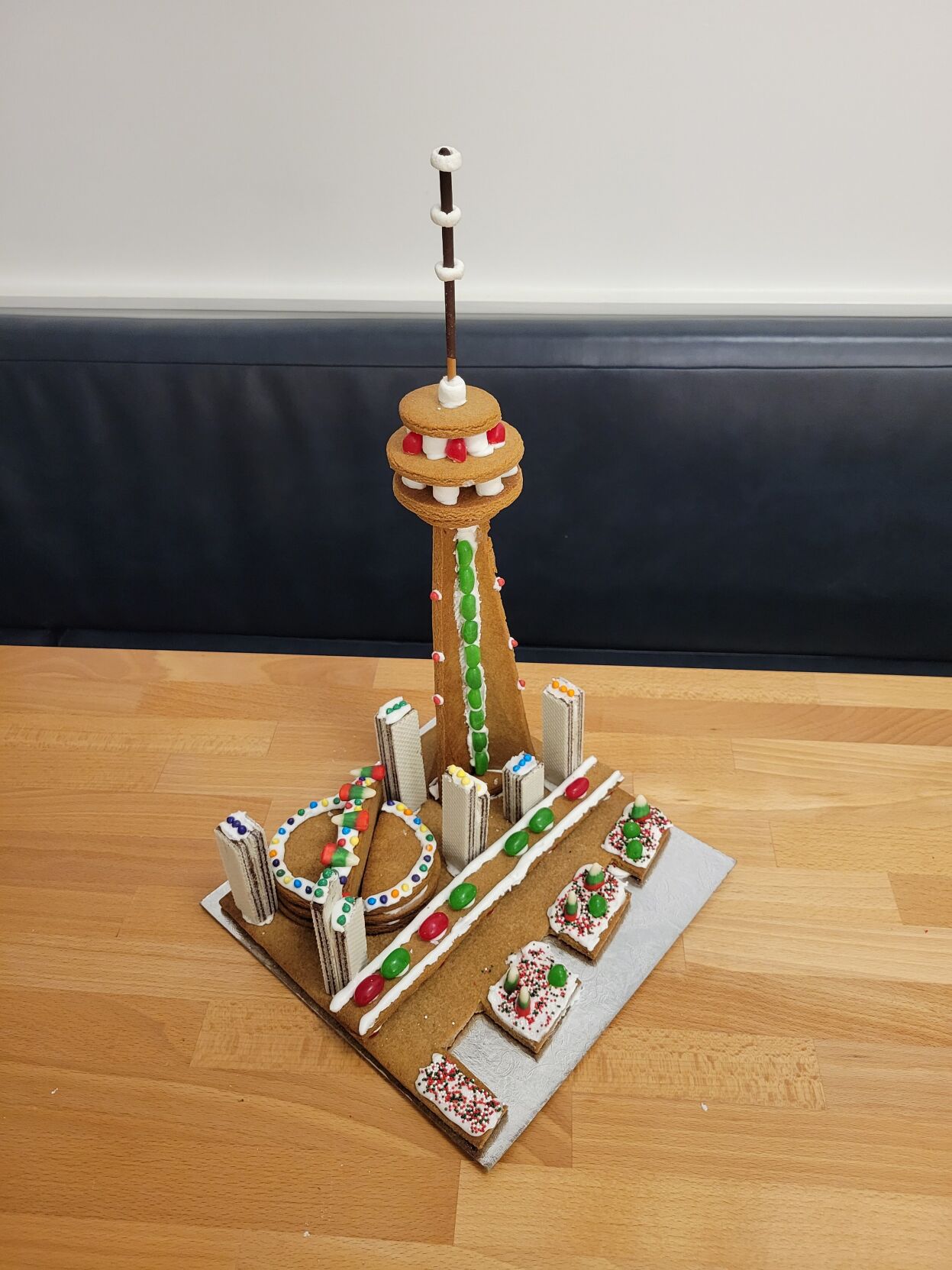 This couple turns Toronto landmarks into holiday gifts