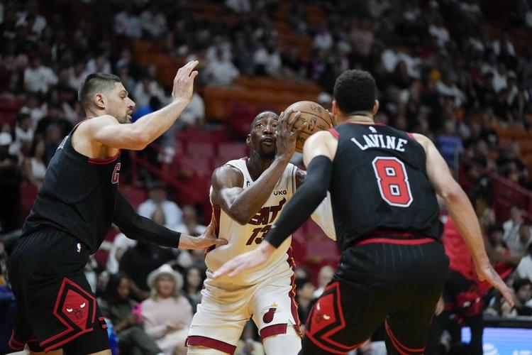 Heat eliminate Bulls 102-91, will face Bucks in Round 1