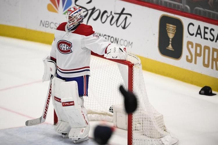 Ovechkin nets hat trick, Capitals crush Canadiens 9-2