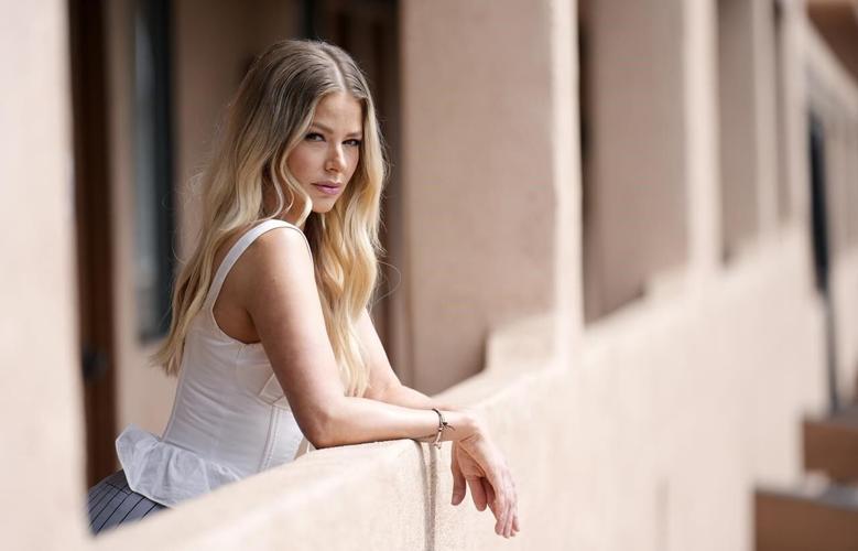 For 'Love Island USA' superfan Ariana Madix, hosting the show 'does not ...