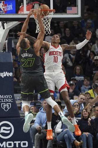 Naz Reid helps Wolves gain ground in West with 113-106 win over Rockets