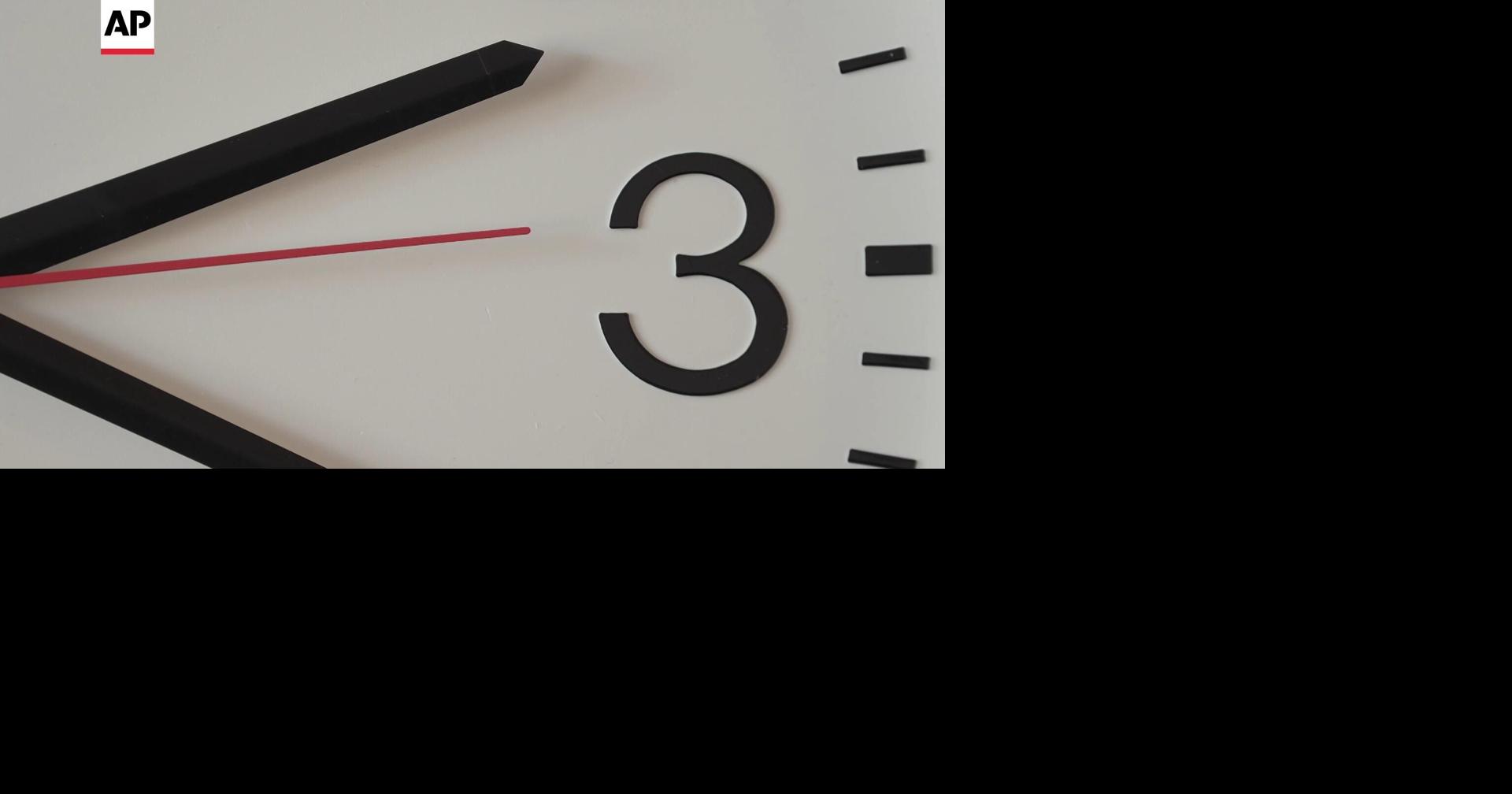 This weekend’s US clock change is a problem, and there’s a deep divide ...