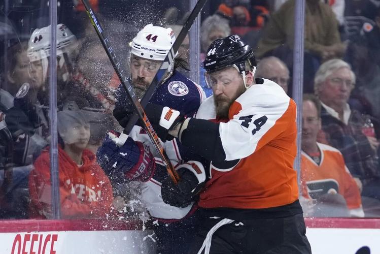 Johnny Gaudreau's shootout goal lifts Blue Jackets over Flyers 3-2