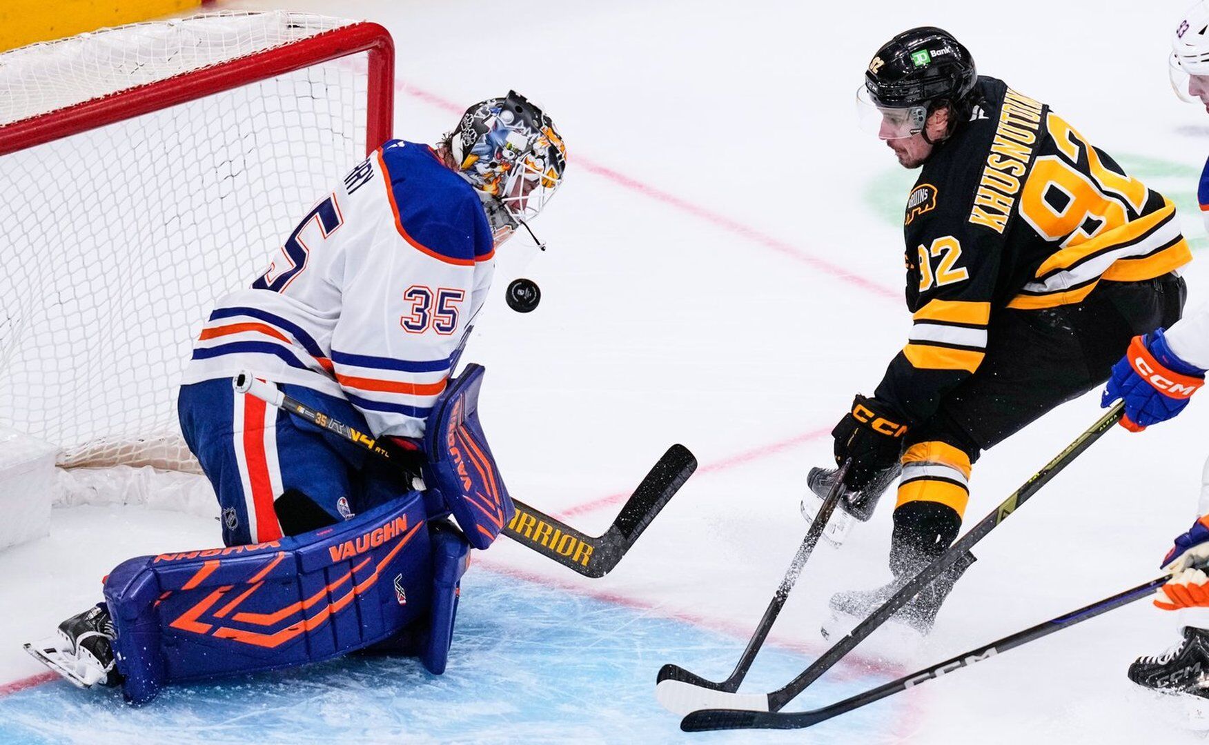 Oilers place goaltender Jarry on LTIR, activate forward Kapanen