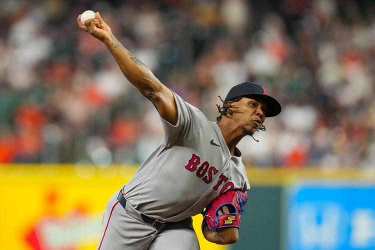 Umpire loses track of count, leading to walk instead of strikeout for ...